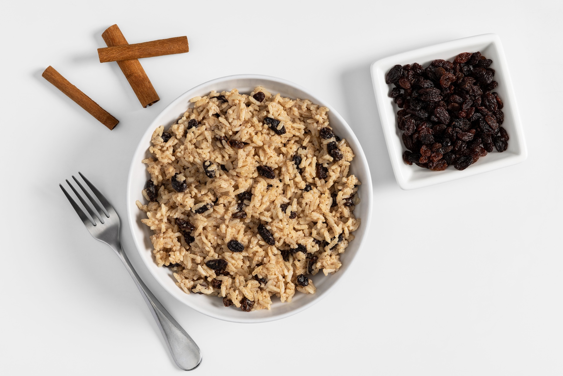 Microwave Cinnamon Raisin Rice Pudding - Healthy Pantry